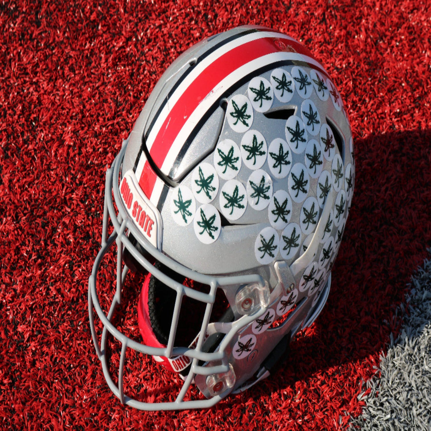 Ohio State Helmets – Shop OSU Buckeyes
